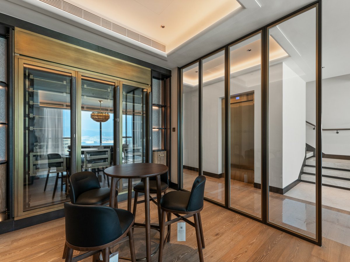 High Peak - Hong Kong Property - Luxury Homes Real Estate Ag
