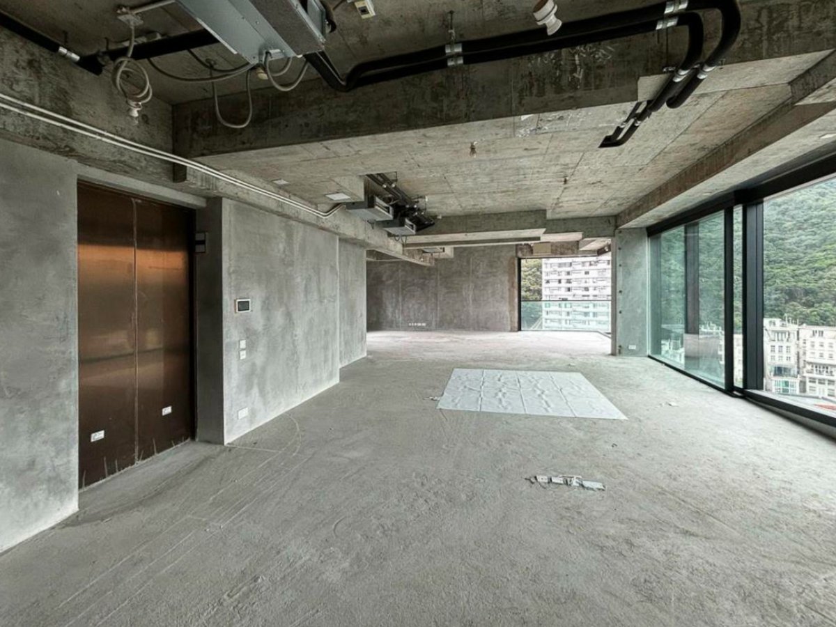 Dukes Place - Hong Kong Property - Luxury Homes Real Estate