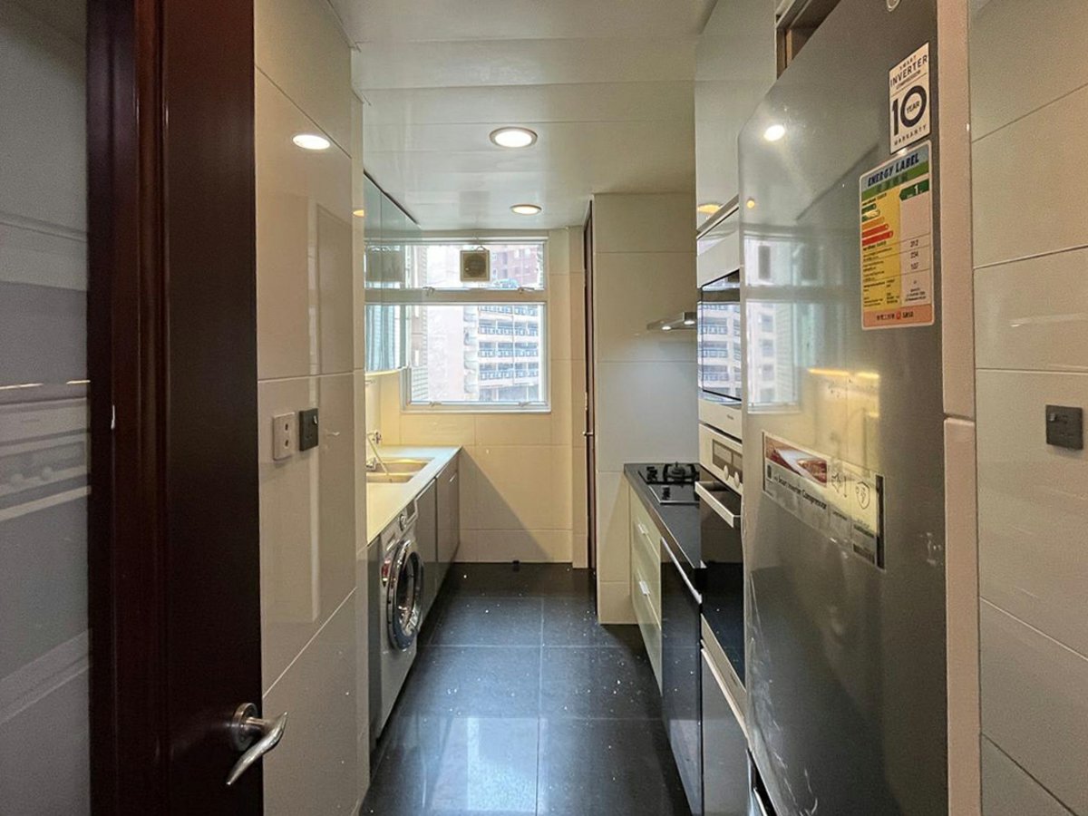 The Legend - Hong Kong Property - Luxury Homes Real Estate A