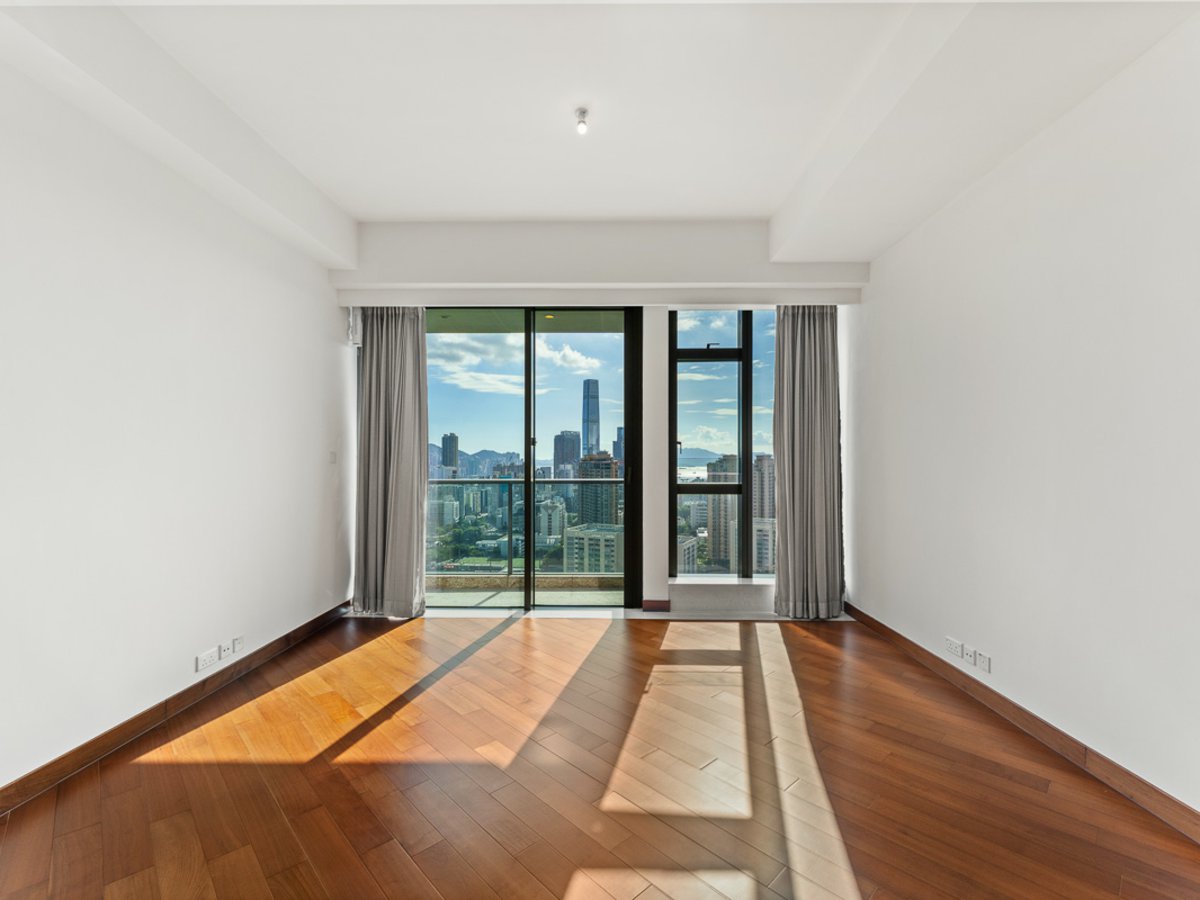 Ultima - Hong Kong Property - Luxury Homes Real Estate Agent